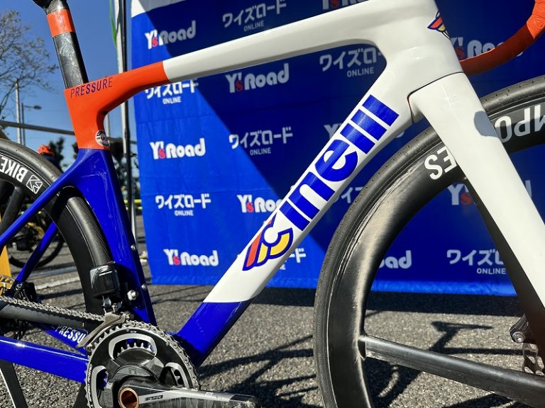 【Chinelli試乗会】切れ味鋭い加速が魅力のエアロマシン「PRESSURE」をインプレッション | 広島で自転車をお探しならY's ...