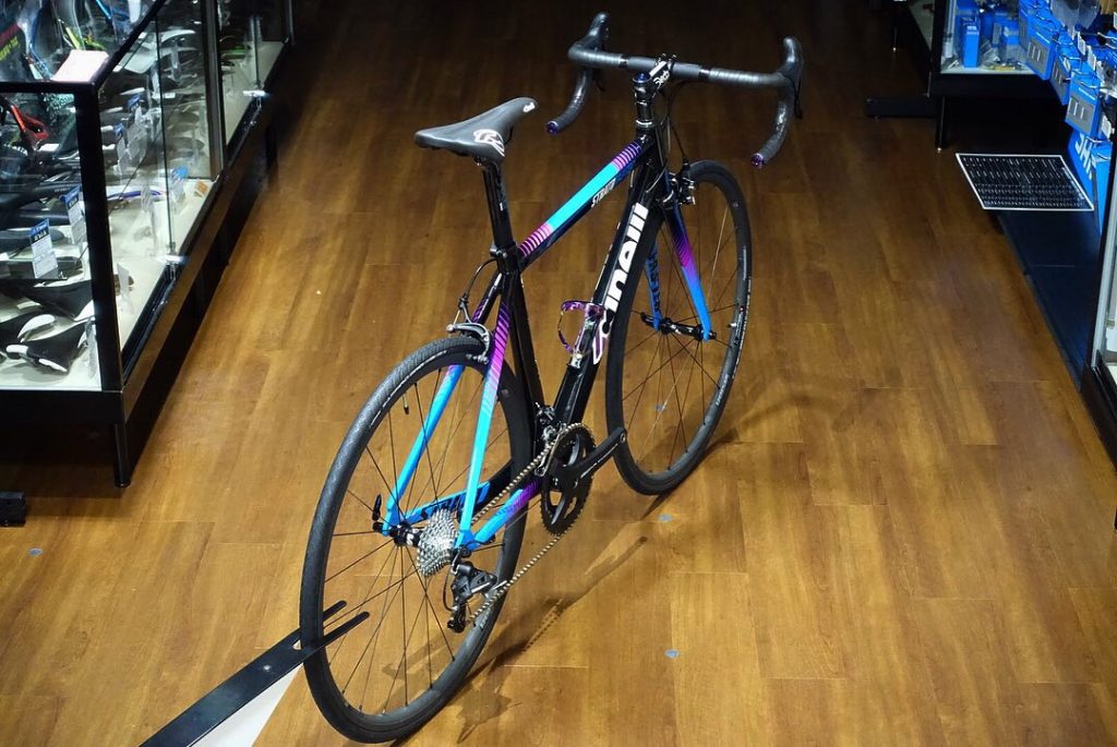 見た目も走りも満足の一台！【CINELLI STRATO FASTER京都オリジナル完成車】 | 京都でスポーツ自転車をお探しならY's ...