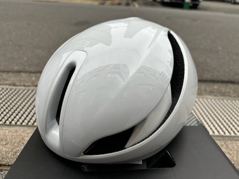 OGK KABUTOの新型ヘルメット！FULRE入荷！！ | サイクルウェアのことならY's Road 大阪ウェア館にお任せください！