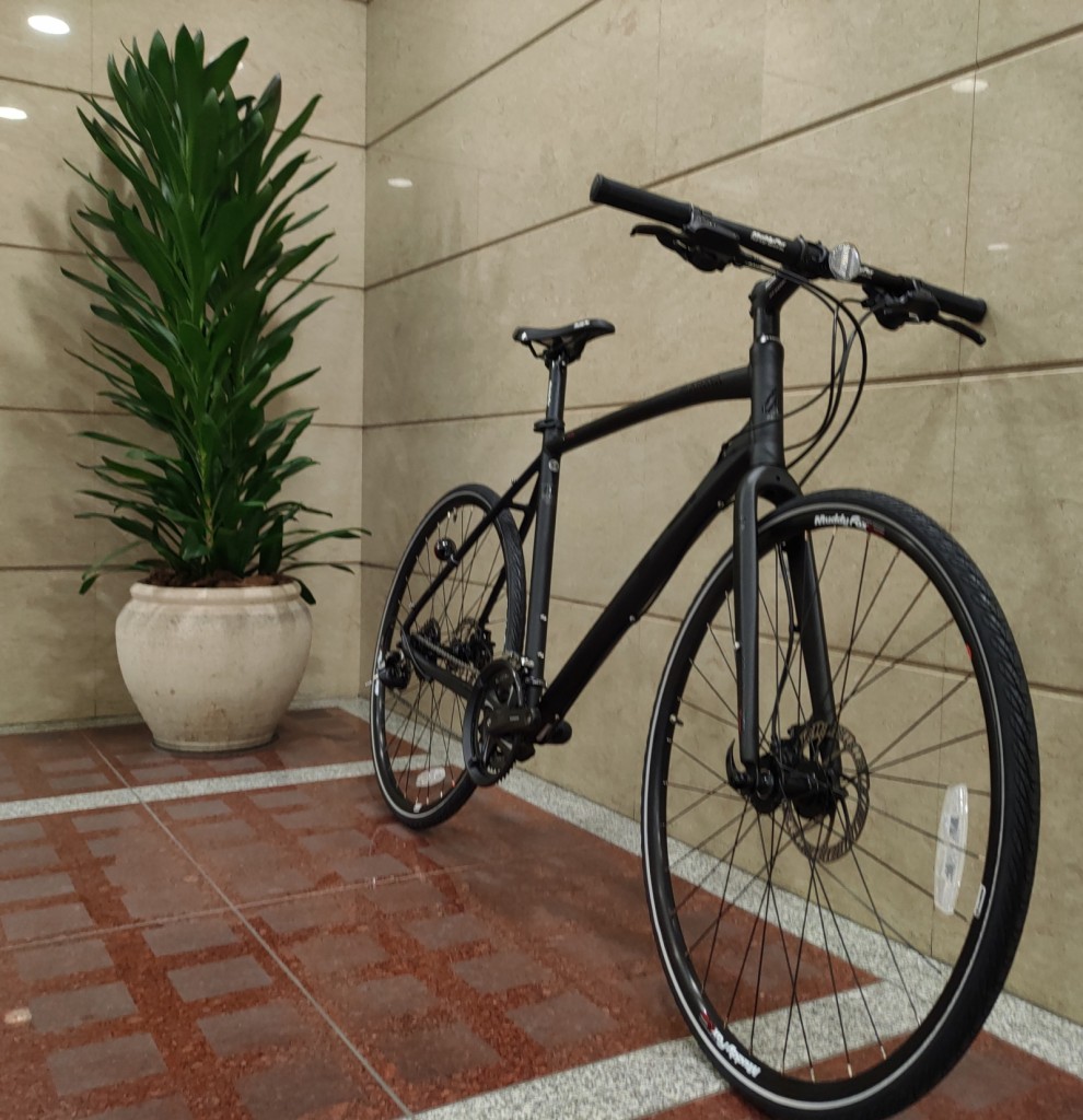 普段使い最強レベル！ MUDDYFOX Xross【ARAYA】 | 大阪で自転車をお探しならY's Road 大阪本館