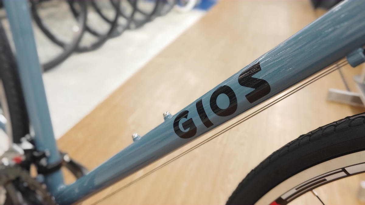 【GIOS】買うならちょっと良いパーツが付いてるモデルの方がオススメな話。 | 新宿で自転車をお探しならY's Road 新宿クロスバイク館